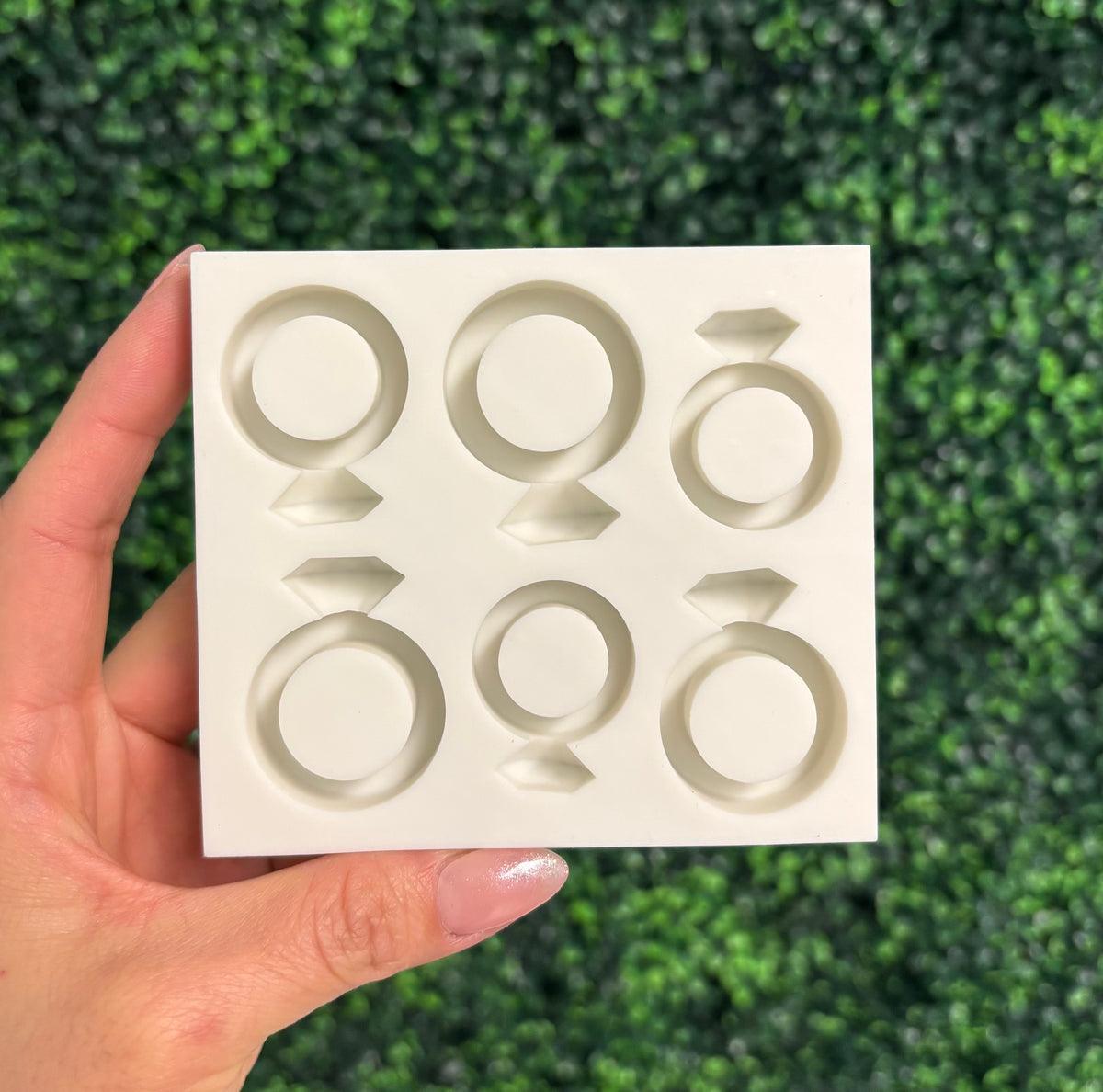 6 Wedding Rings – Bean and Butter